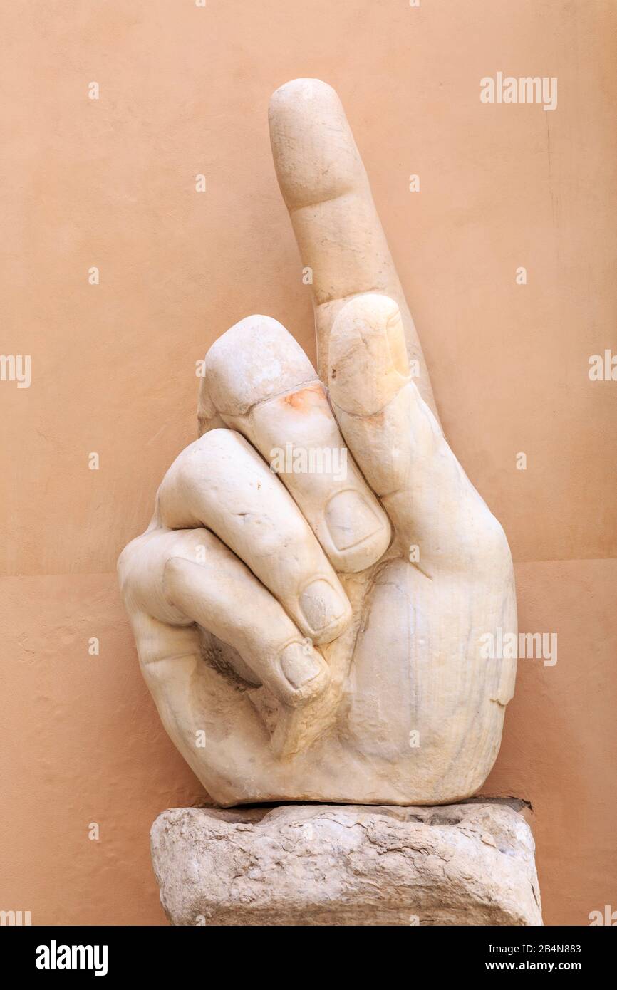 Statue Scene High Resolution Stock Photography and Images - Alamy