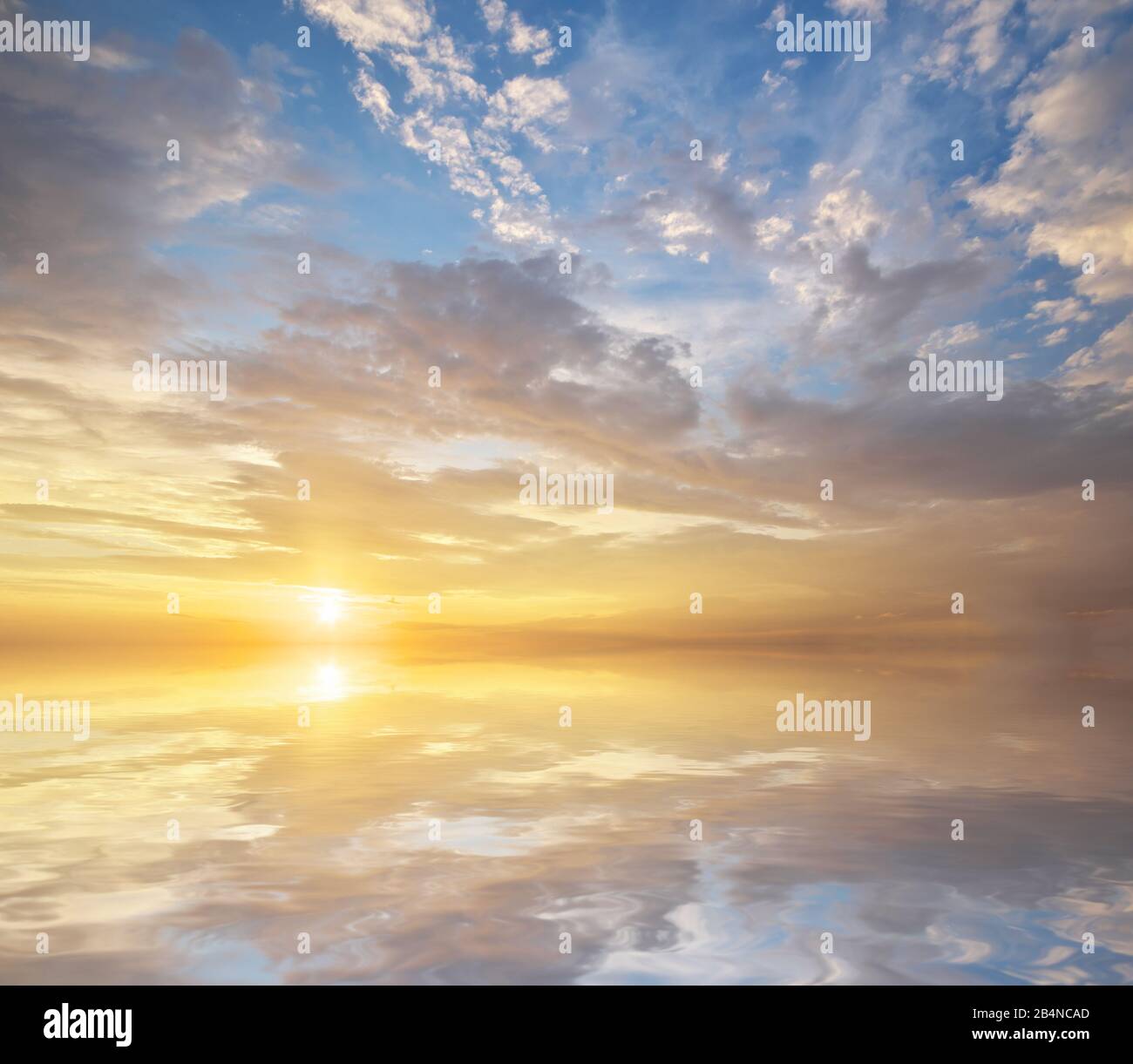 Sky background and water reflection on sunset. Nature composition Stock ...