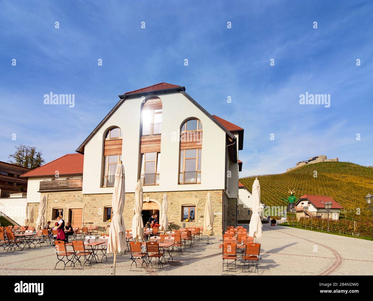 Winery taggenbrunn hi-res stock photography and images - Alamy