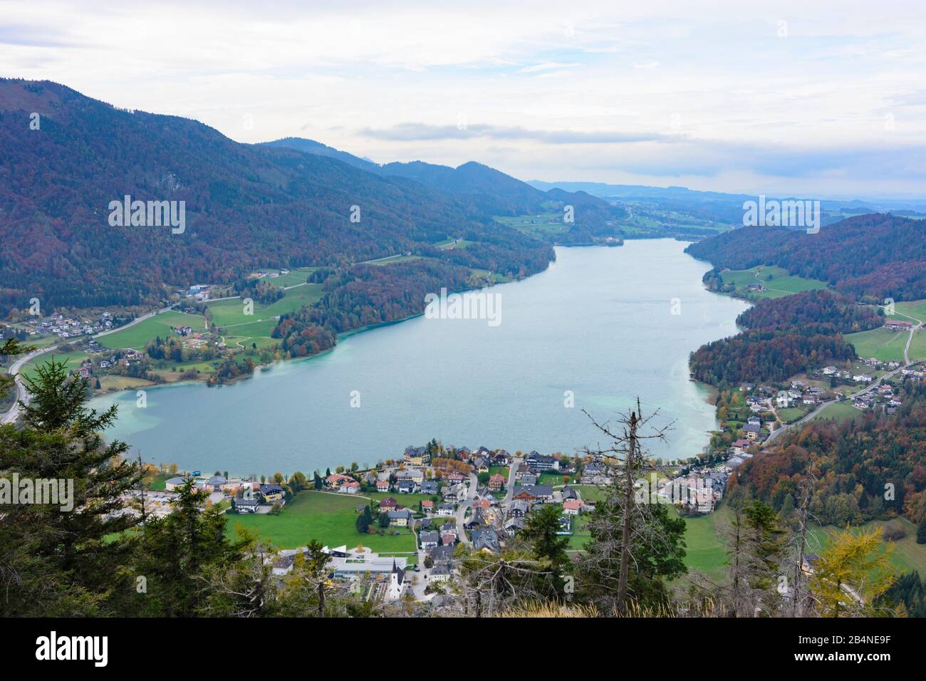 Lake fuschlsee in salzkammergut area hi-res stock photography and ...