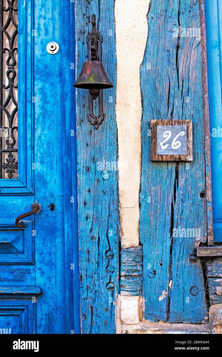 Blue objects hi-res stock photography and images - Alamy