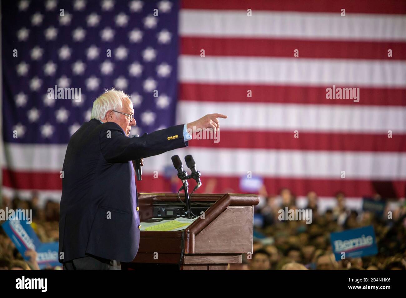 Detroit, Michigan, USA. 6th Mar, 2020. A Bernie Sanders presidential ...