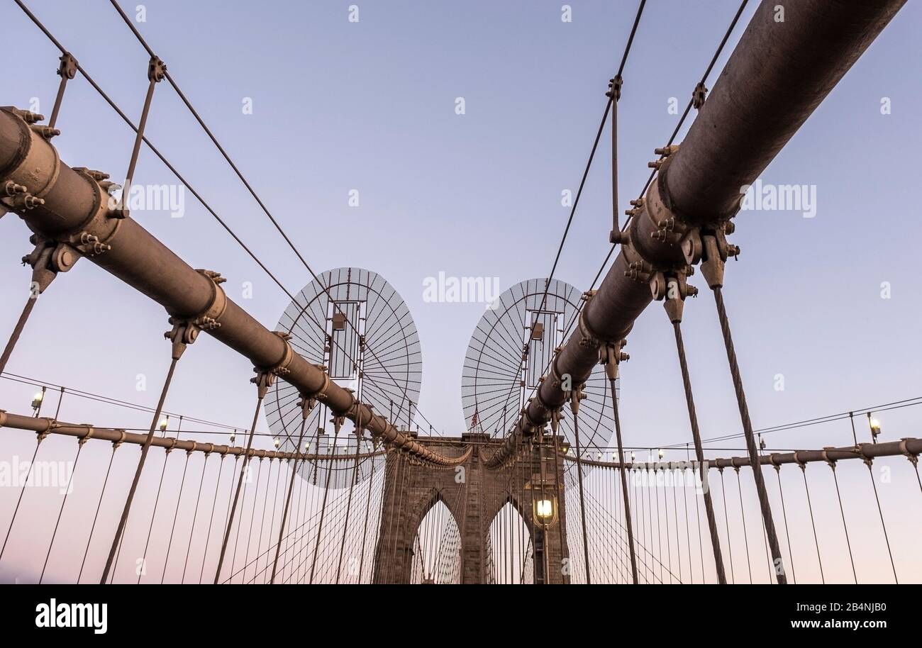 Different angles of the Brooklyn bridge Stock Photo - Alamy