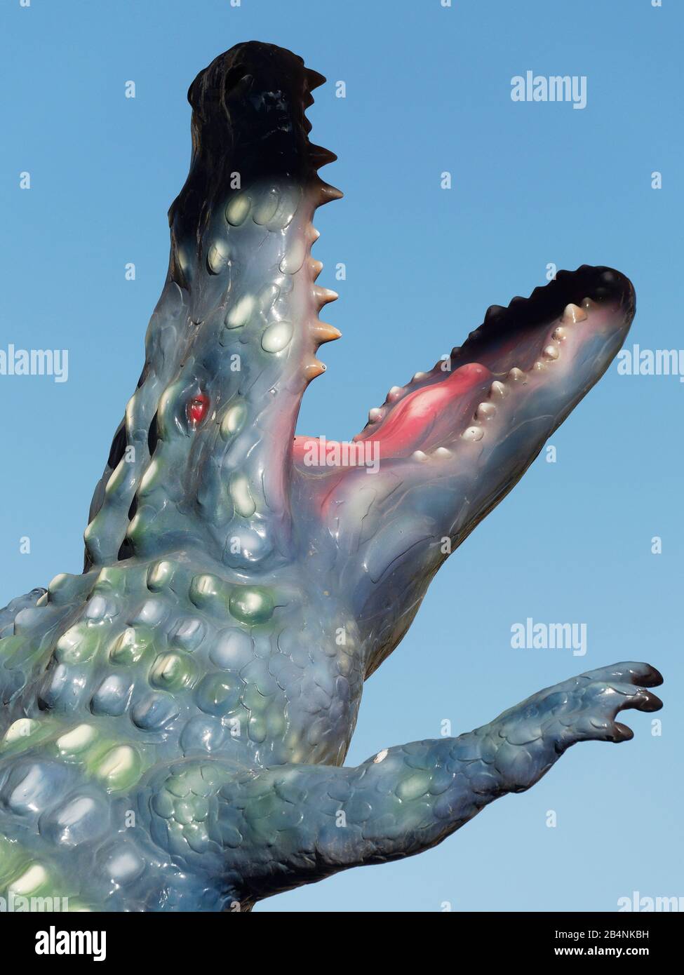 Alligator figure hi-res stock photography and images - Alamy