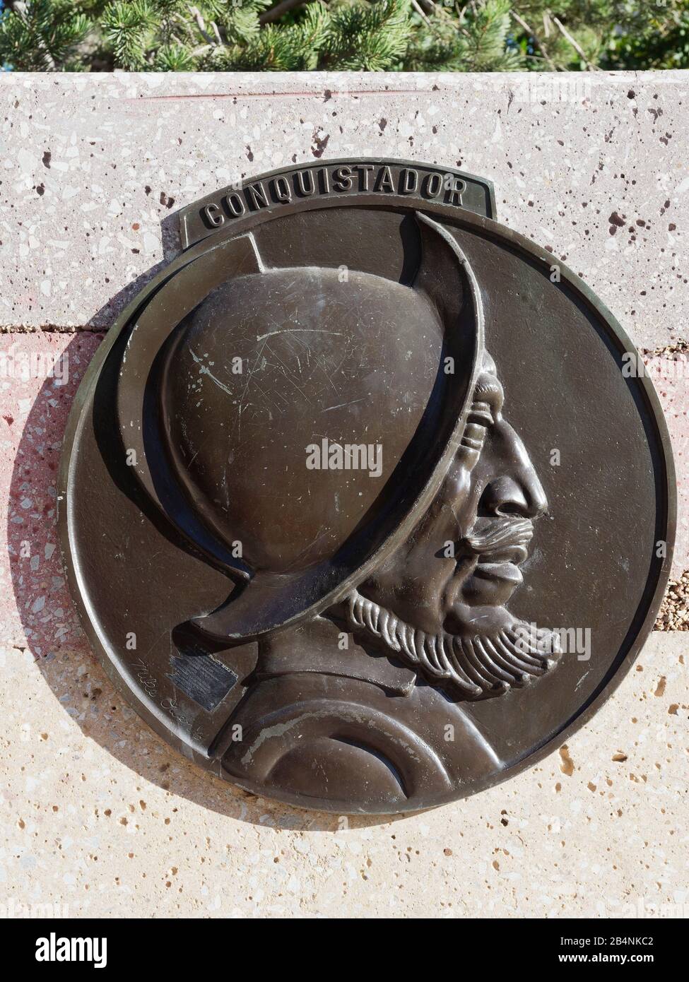 Spanish conquistador sculpture, San jacinto Plaza Stock Photo - Alamy