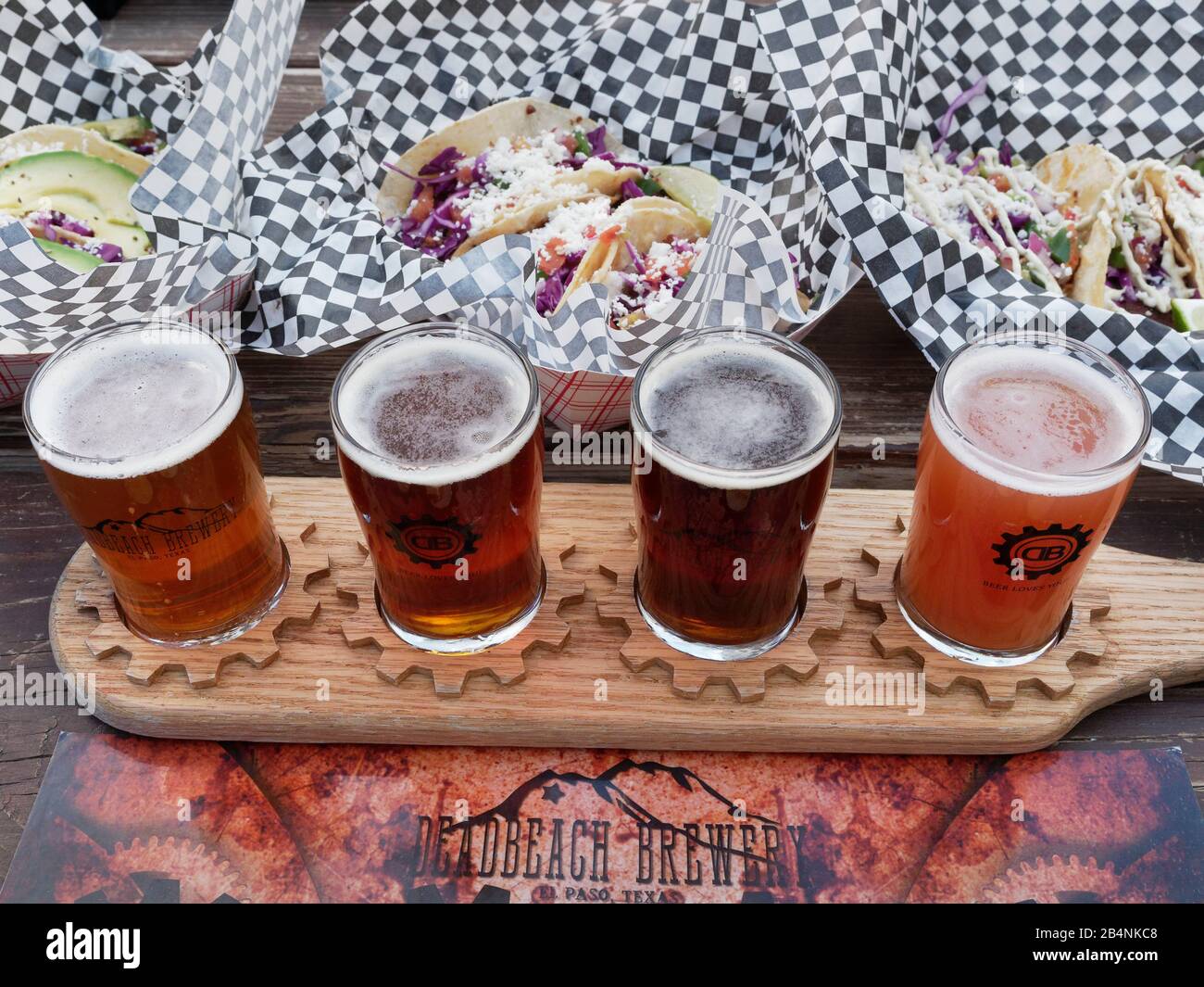 Tacos bar hi-res stock photography and images - Alamy