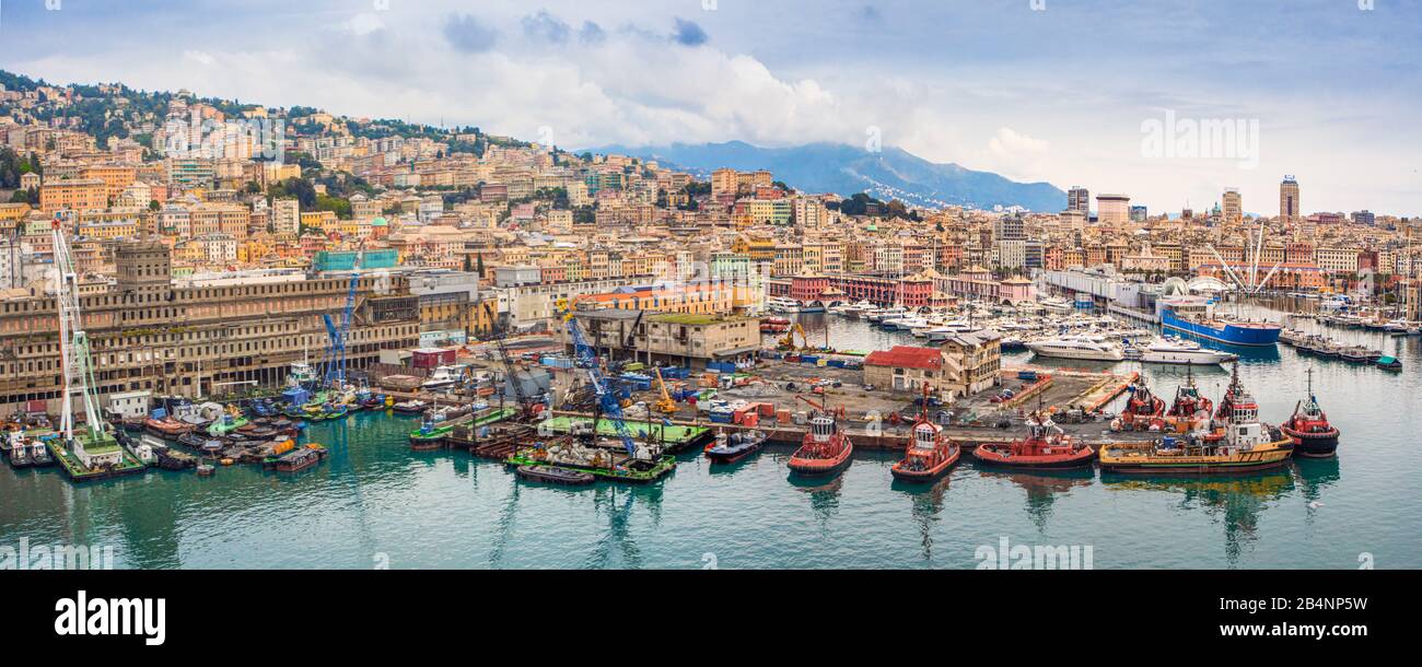 Genova harbour hi-res stock photography and images - Alamy