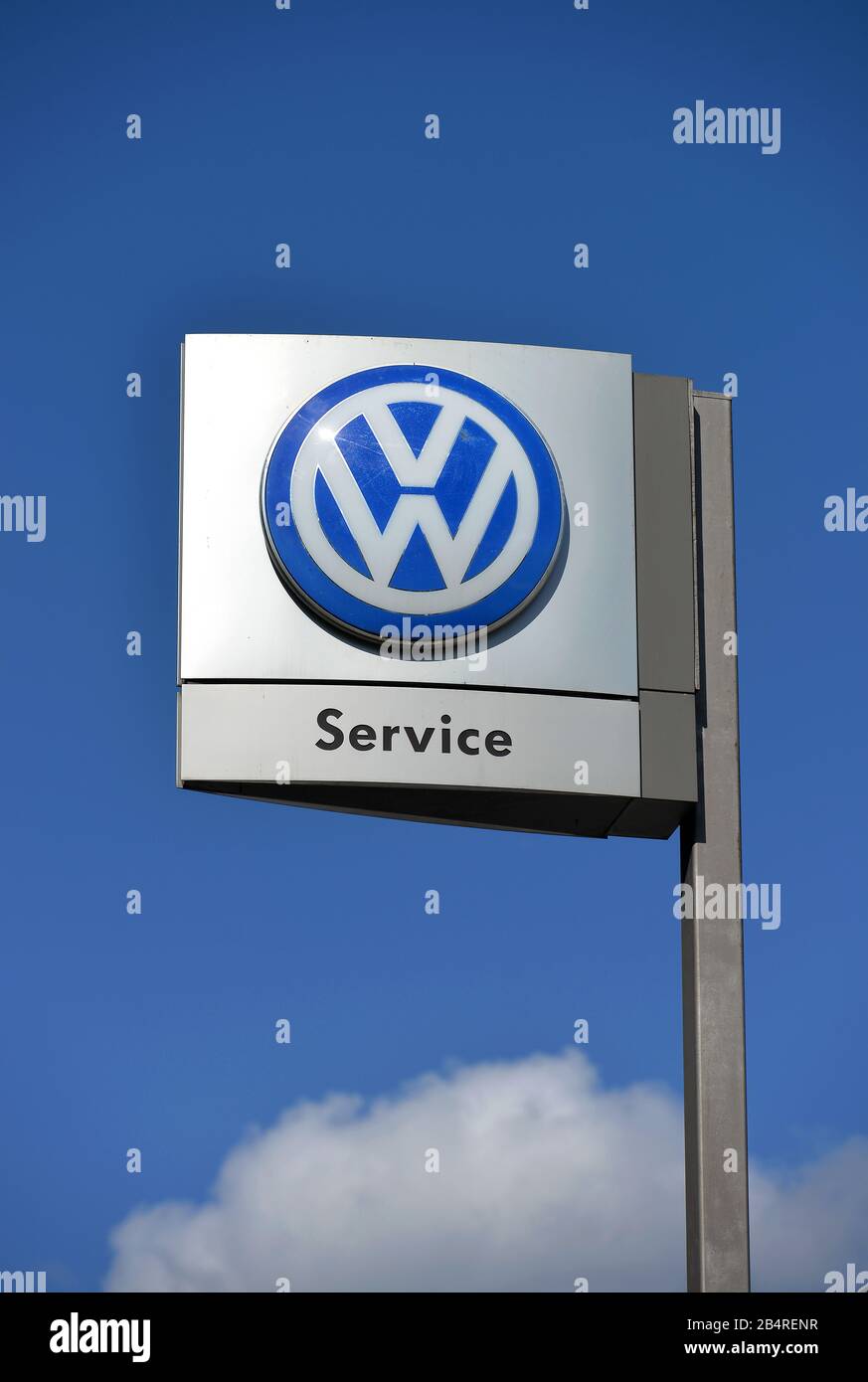 Logo, Volkswagen, Services, Steglitz. Berlin, Deutschland Stock Photo ...