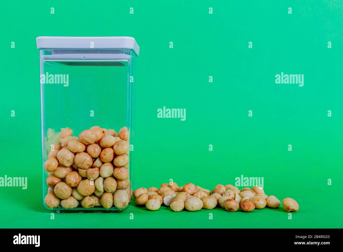 Macadamias are also called Queensland, bush, maroochi, bauple or ...