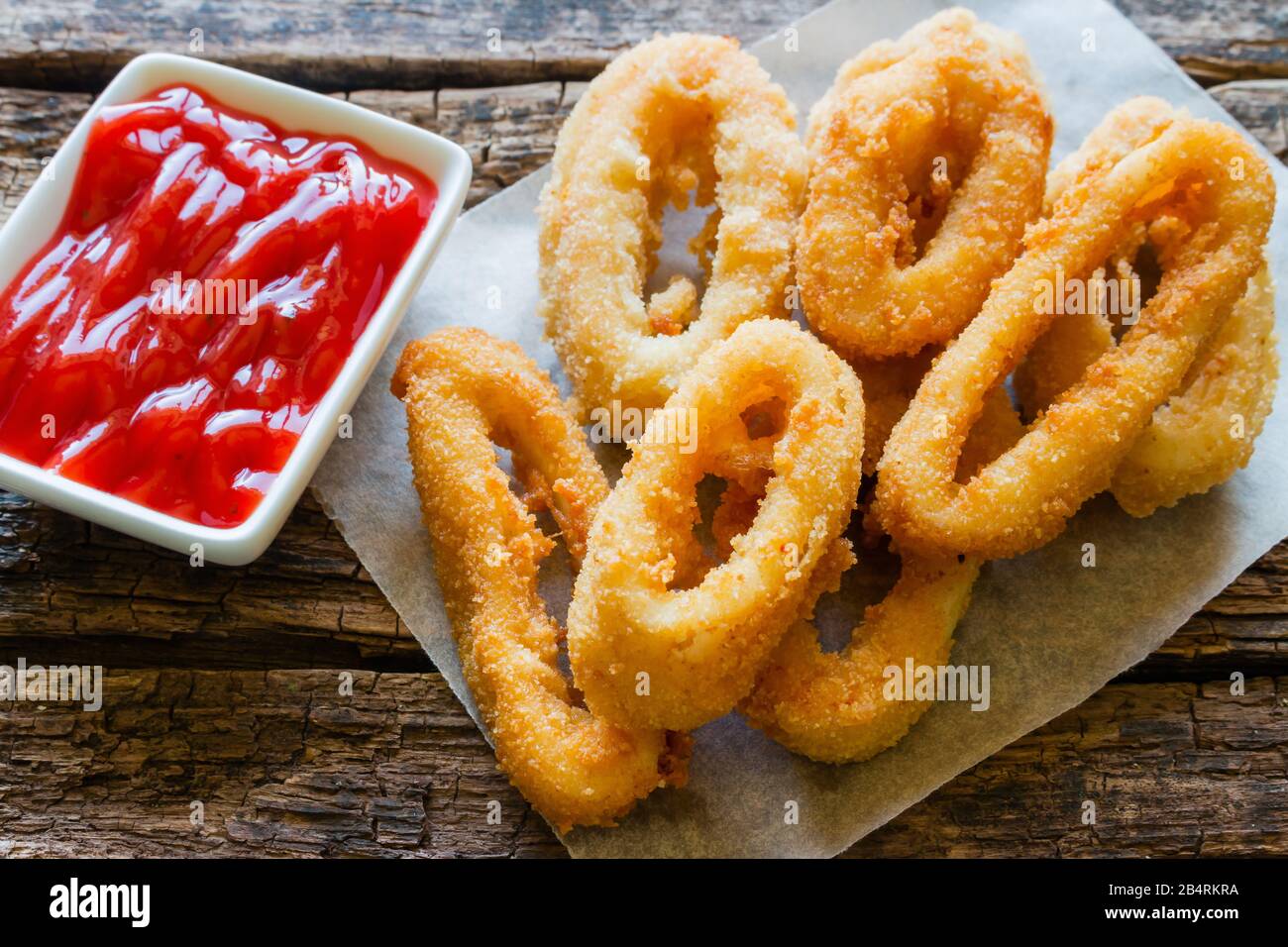 Cutting squid rings hi-res stock photography and images - Alamy