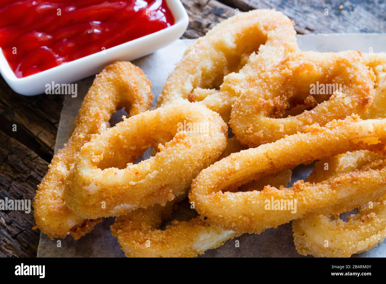 Crispy battered squid rings hi-res stock photography and images - Alamy