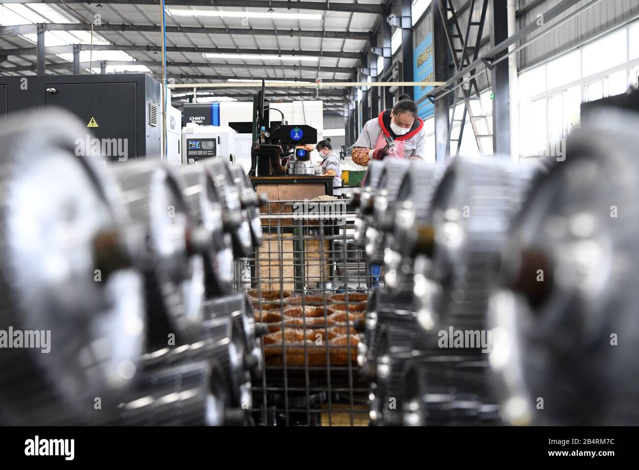 Motorcycle production line hi-res stock photography and images - Alamy