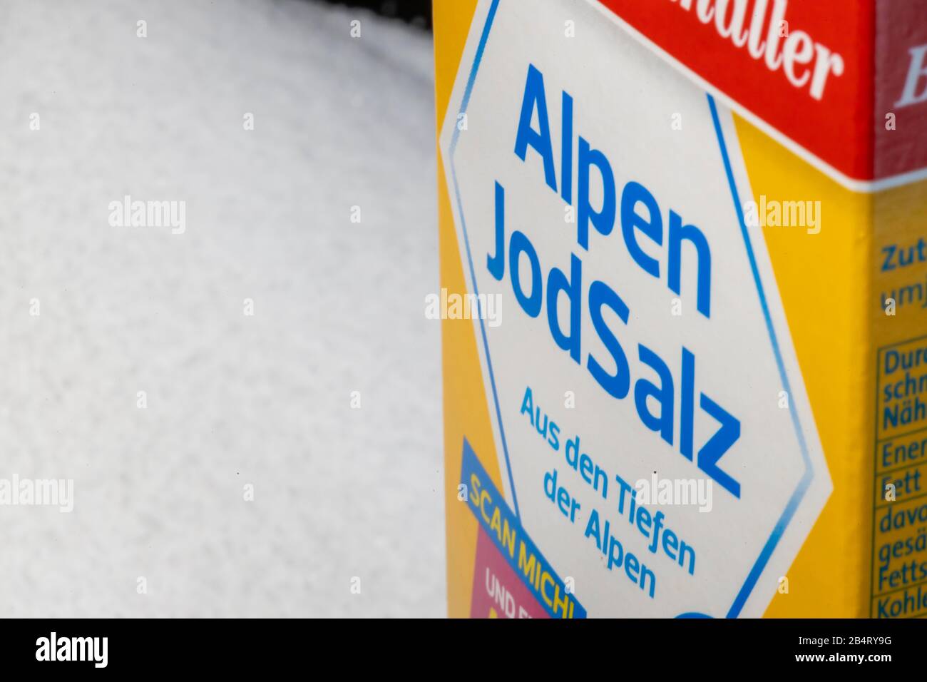 Table salt hi-res stock photography and images - Alamy