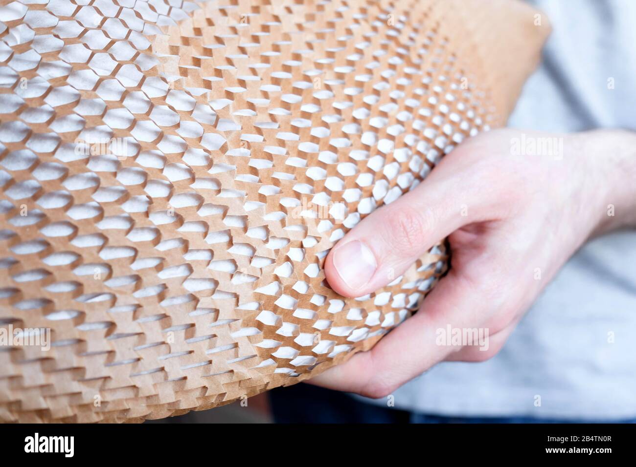 Mesh wrap hi-res stock photography and images - Alamy