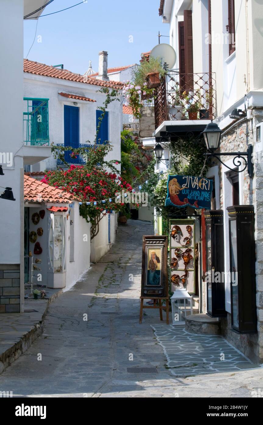Street Scene In Skiathos In The Greek Islands Stock Photo - Alamy