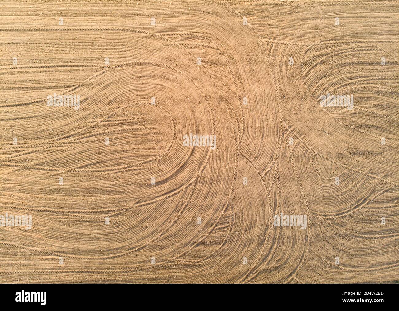 Track and trace processing hi-res stock photography and images - Alamy