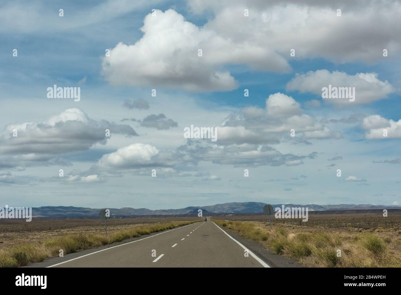 Road 40 argentina andes hi-res stock photography and images - Alamy
