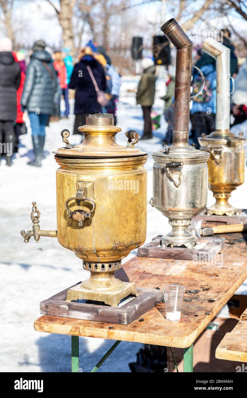Old Russian traditional samovars for tea ceremony Stock Photo - Alamy
