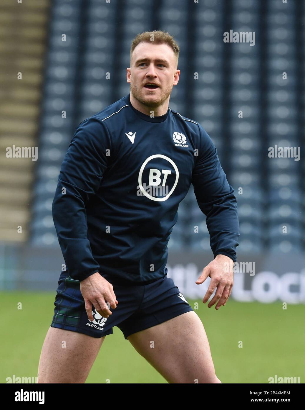 Rugby captains hi-res stock photography and images - Alamy