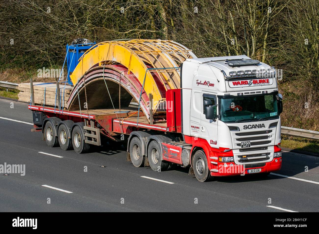 Oversize Loads High Resolution Stock Photography and Images - Alamy