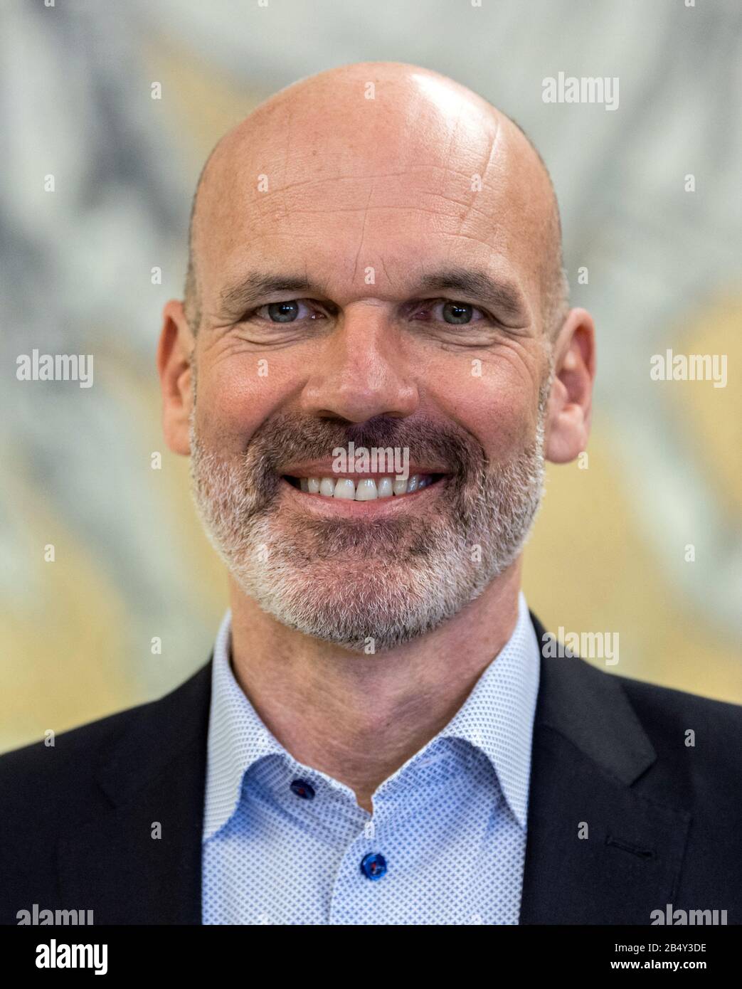 Adrian jones hi-res stock photography and images - Alamy