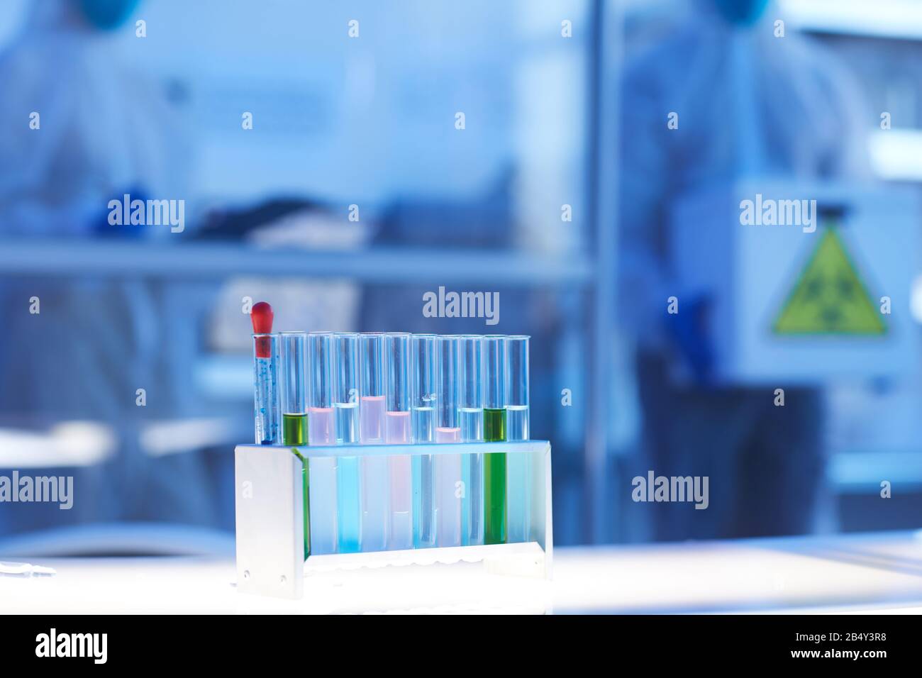 Test tubes liquids hi-res stock photography and images - Alamy