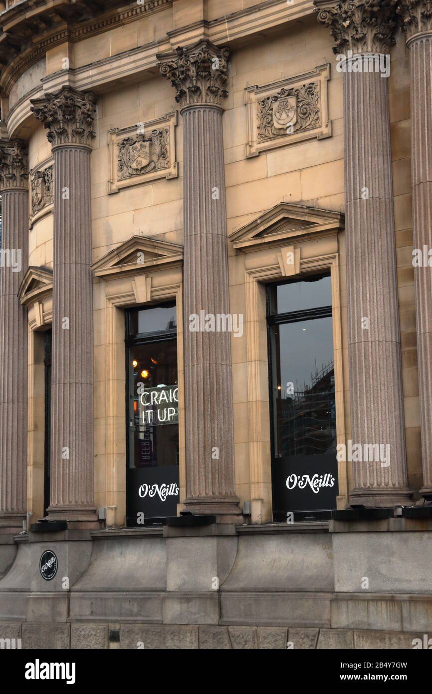 Leeds irish bar hi-res stock photography and images - Alamy
