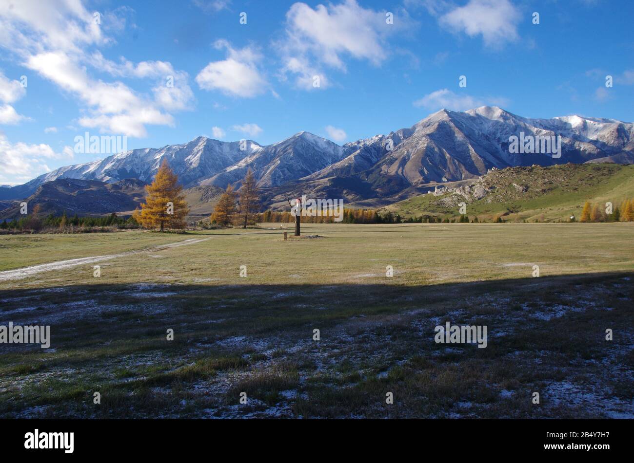 State Highway 73 alternative Te Araroa Trail route. South Island. New ...