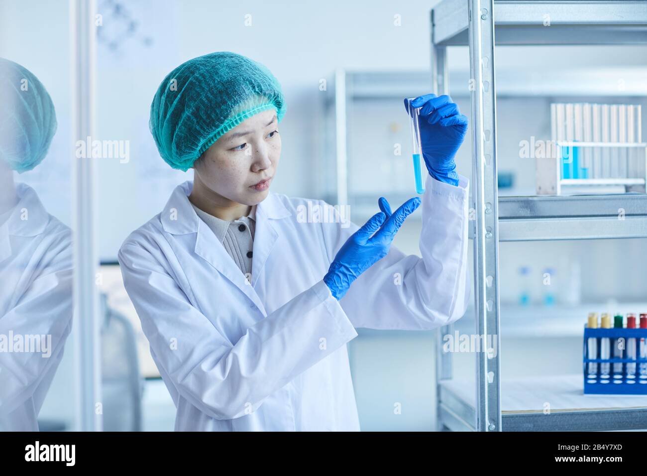 Test tube cap hi-res stock photography and images - Alamy