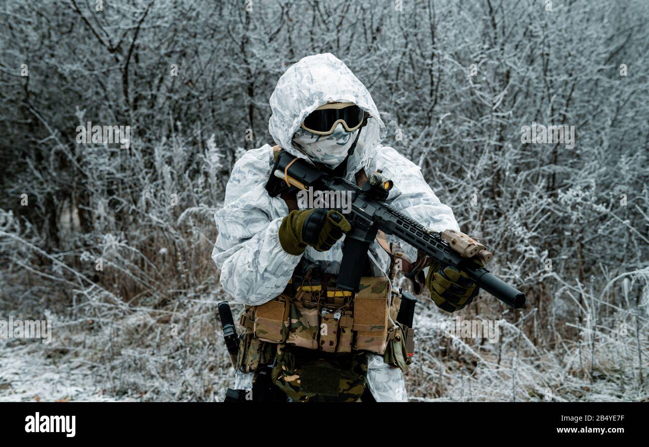 Snow Camouflage Uniform High Resolution Stock Photography and Images ...