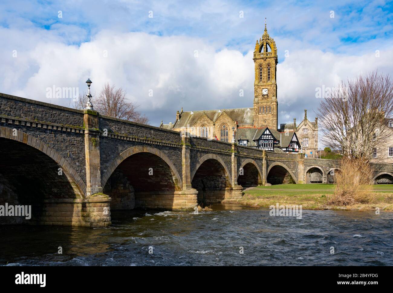 Peebles parish church tweed bridge hi-res stock photography and images ...