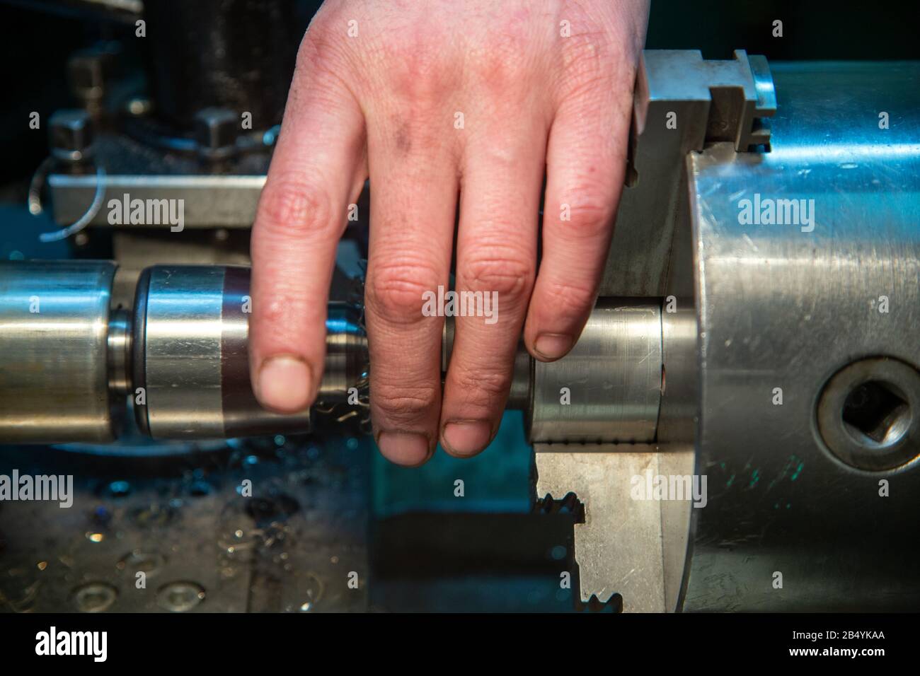 Metalworking lathe hi-res stock photography and images - Alamy