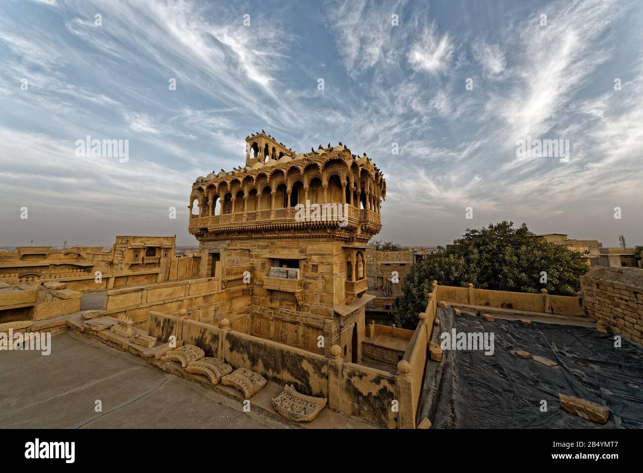 Jaisalmer, Rajasthan, india. 20th Jan, 2014. The Salam Singh Ki Haveli ...