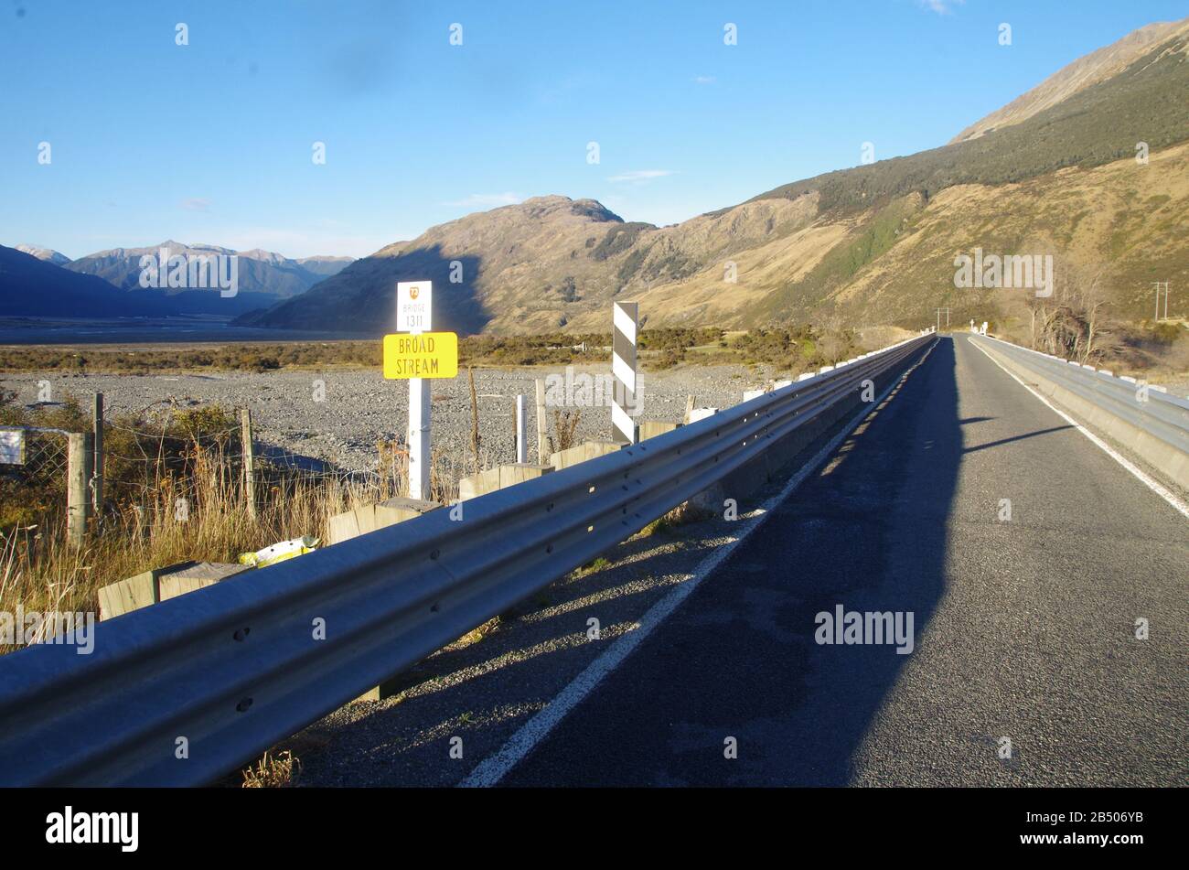State Highway 73 alternative Te Araroa Trail route. South Island. New ...