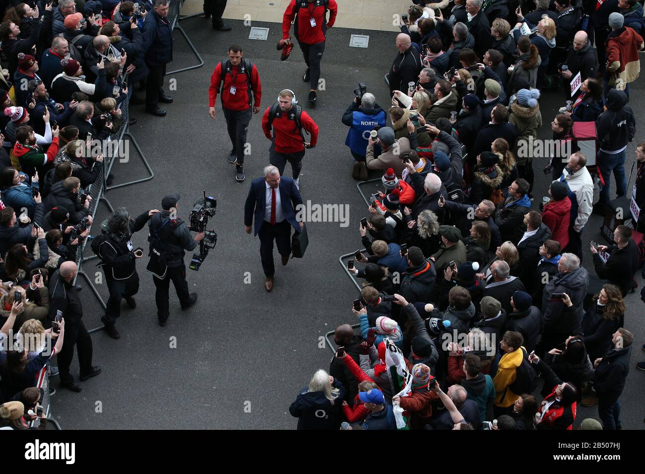The england team bus arrives hi-res stock photography and images - Alamy