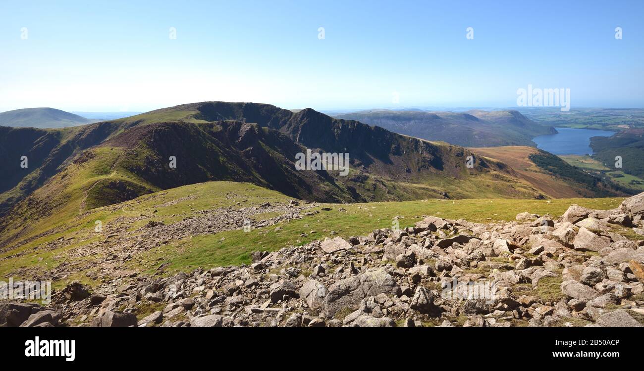 The curved ridge of Great Scoat Fell to Steeple Stock Photo - Alamy