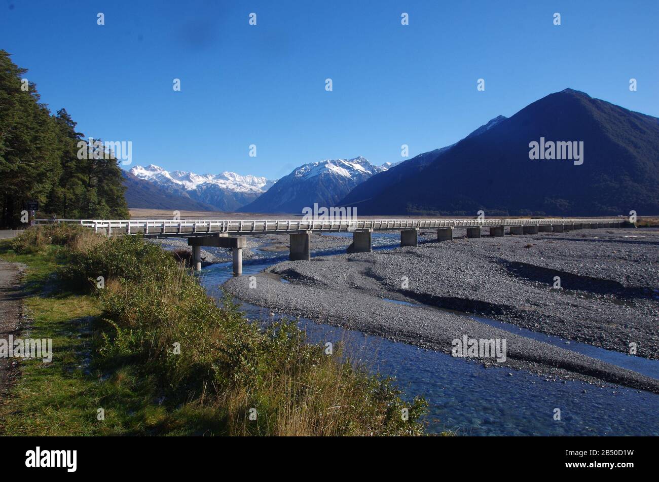 State Highway 73 alternative Te Araroa Trail route. South Island. New ...
