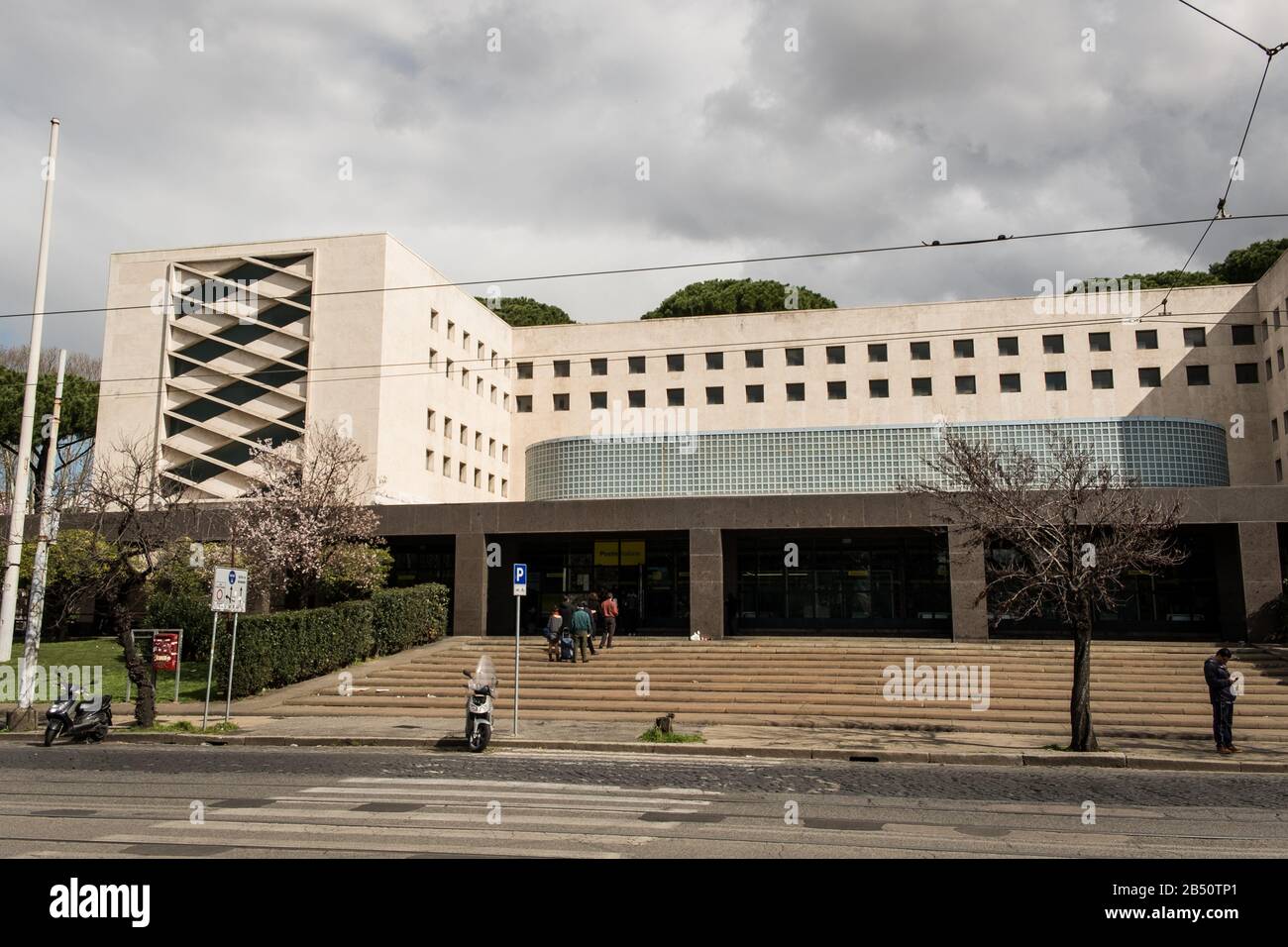 Rome, Italy. 07th Mar, 2020. Coronavirus, at post offices in Via ...