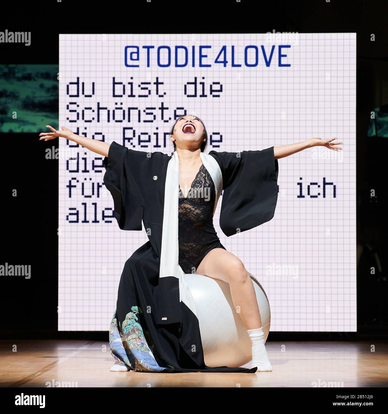 Berlin, Germany. 06th Mar, 2020. Theatre actor Yang Ge plays in the ...