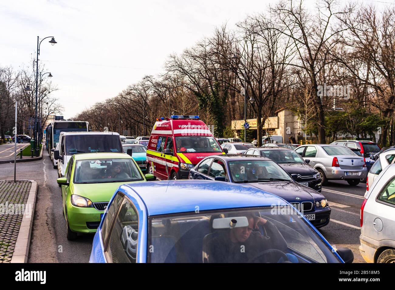 Ambulance stuck in traffic jam hi-res stock photography and images - Alamy