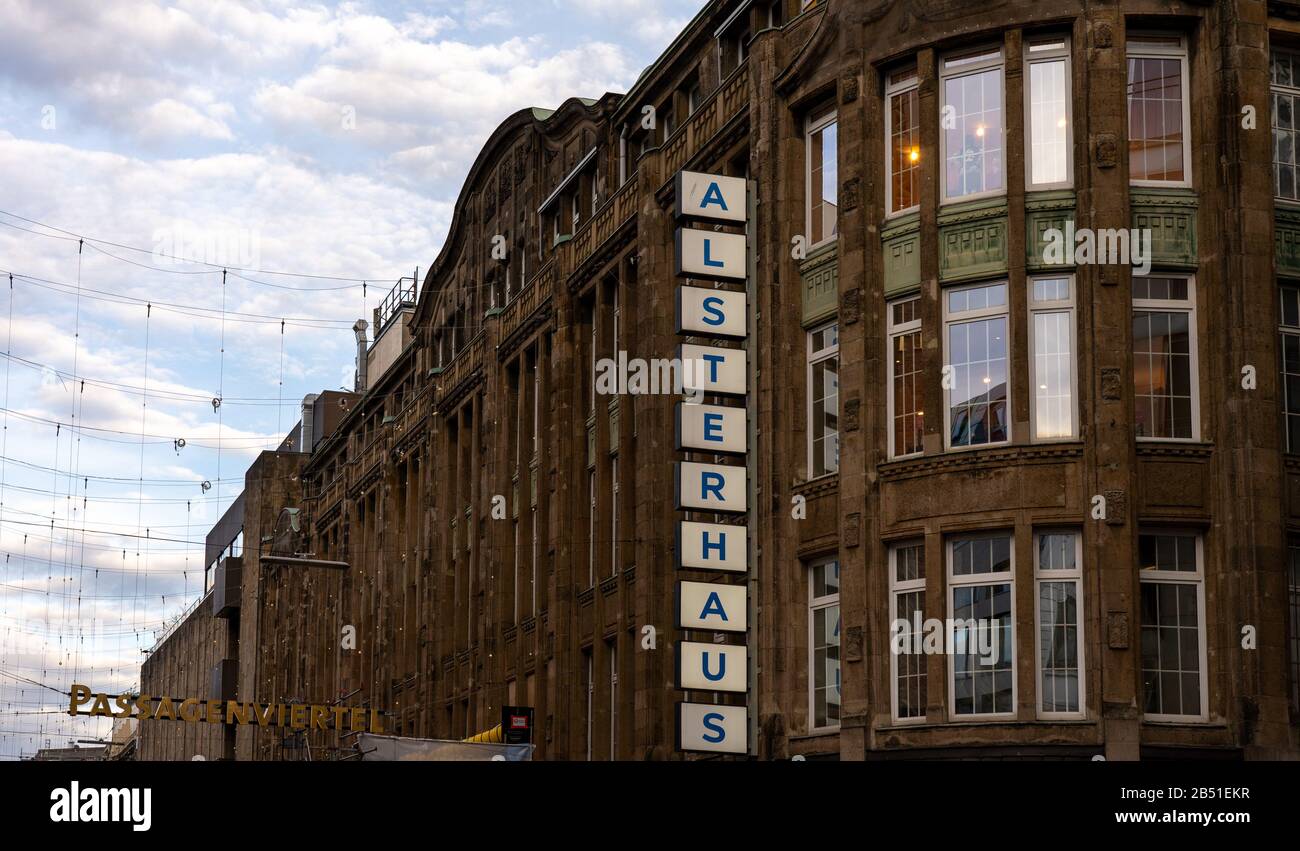 Illuminated storage and warehouse buildings hi-res stock photography ...