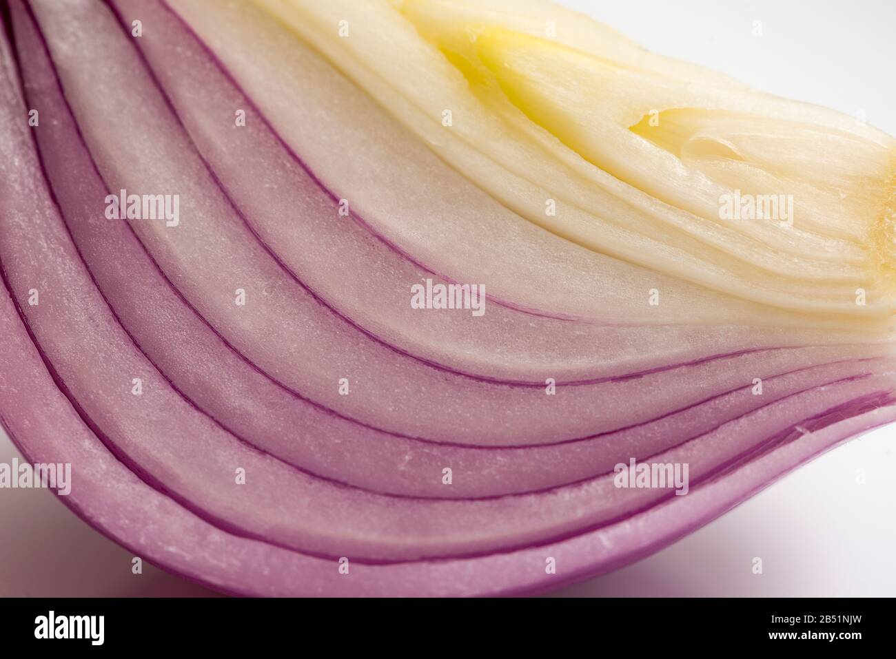Cutted organic red onion hi-res stock photography and images - Alamy
