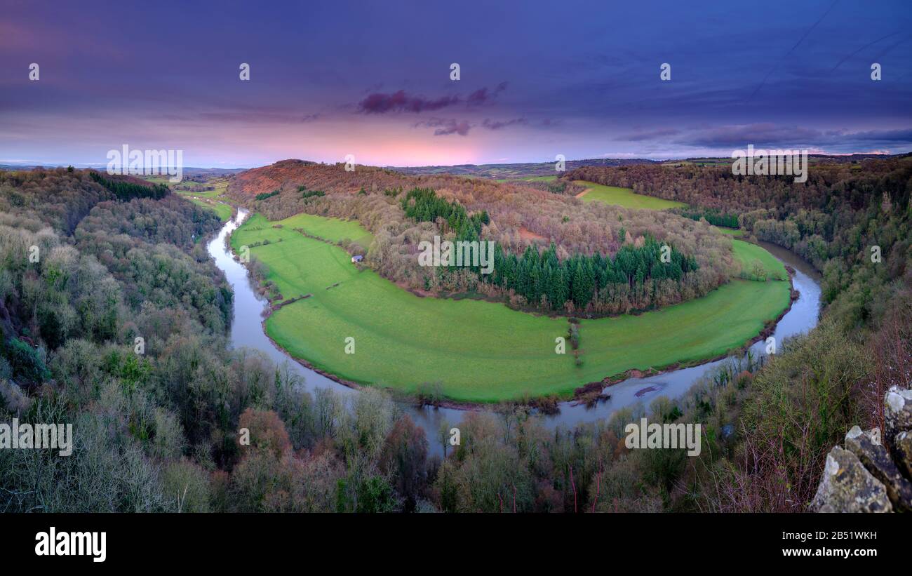 English countryside view from symonds yat hi-res stock photography and ...