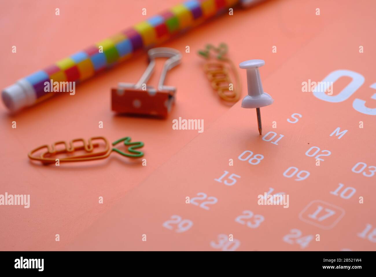 deadline concept with push pin on calendar date Stock Photo - Alamy