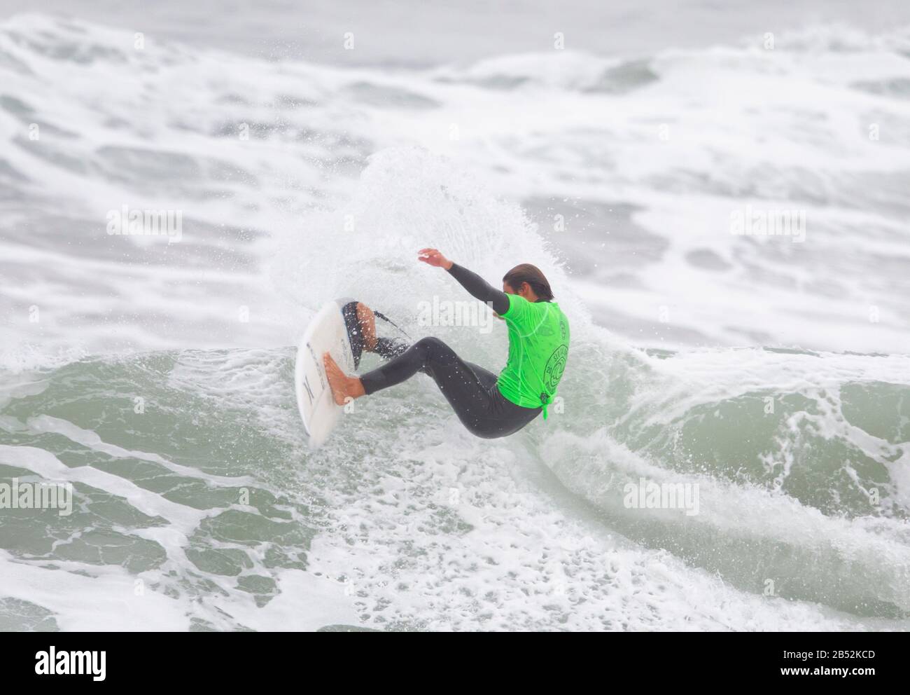Morro bay surfing hi-res stock photography and images - Alamy