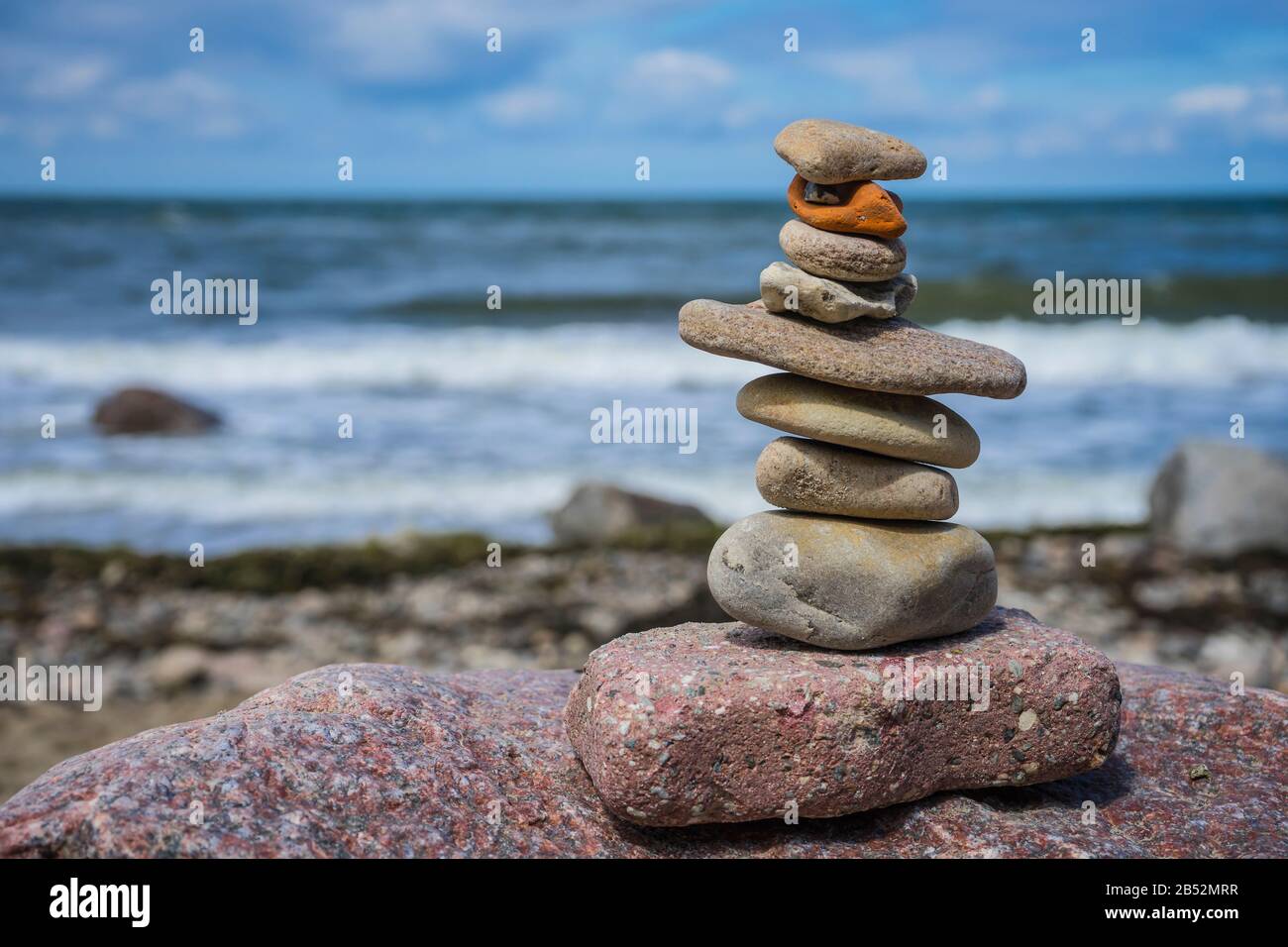 Stone stack on the beach Stock Photo - Alamy