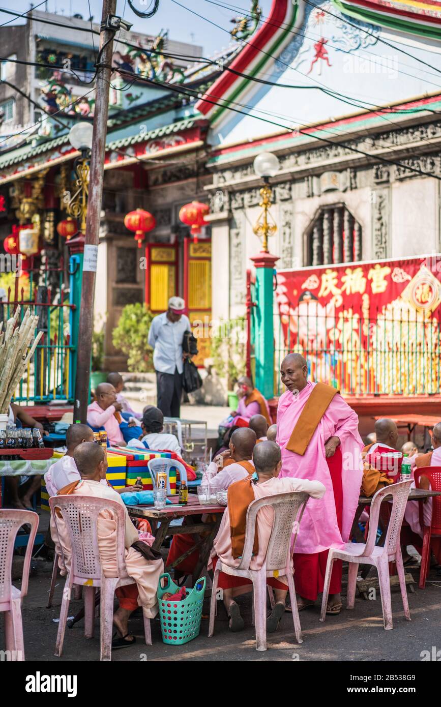 Street scene in the Yangon, Myanmar, Asia Stock Photo - Alamy
