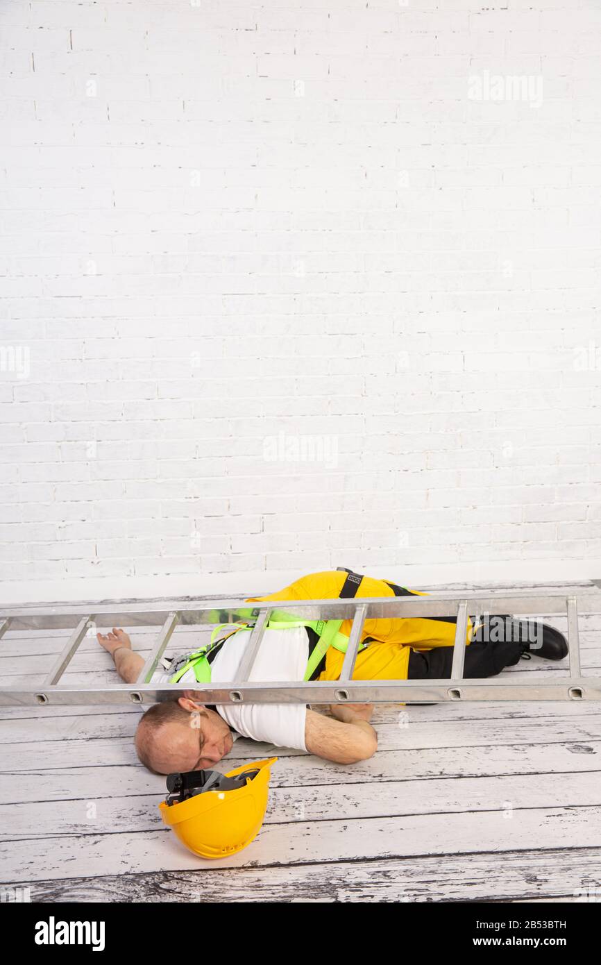 A construction accident is inevitable when we do not comply with the ...