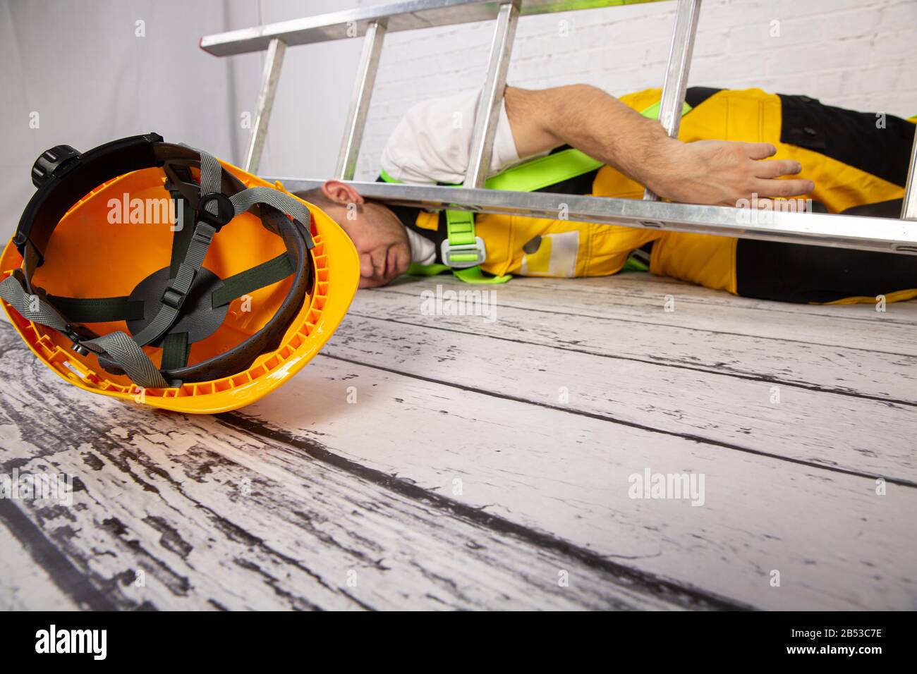 A construction accident is inevitable when we do not comply with the ...