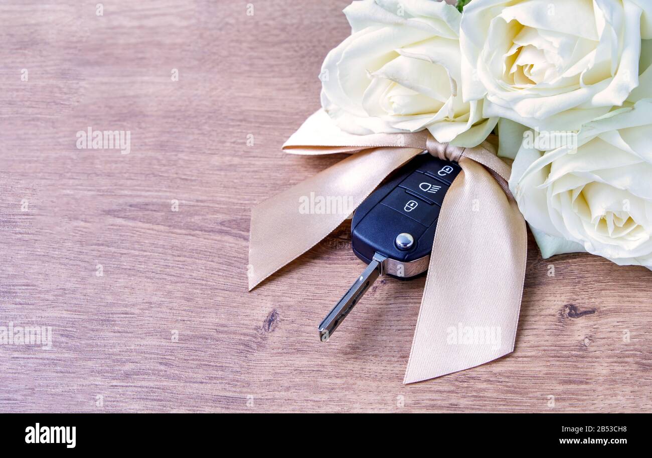 Celebrate love key present hi-res stock photography and images - Alamy